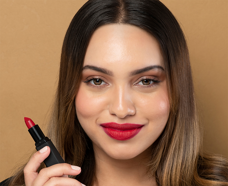 Red Chilli Bullet Lipstick – Juvena Lifestyle Private Limited